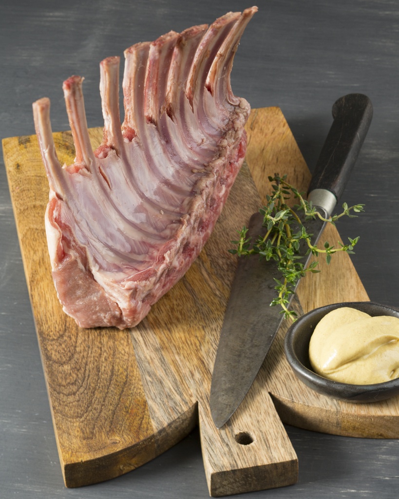 Plain rack of lamb (from a Quebec farm) | Saint Pierre